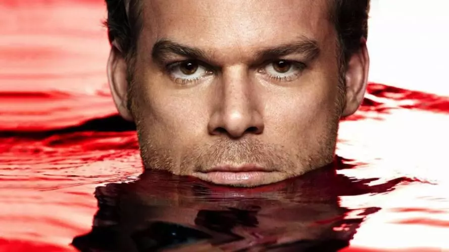 Dexter Ending, Finale, Alternate Ending: Klarigite - La Cinemaholic