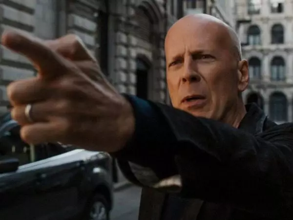 Crítica: 'Death Wish' tem apenas Bruce Willis como sua graça salvadora - The Cinemaholic