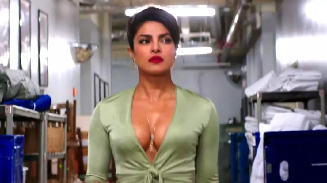 Mga Salida sa Priyanka Chopra | 12 Labing Maayo nga Mga Salida ug Salida sa TV - Ang Cinemaholic 1299_3