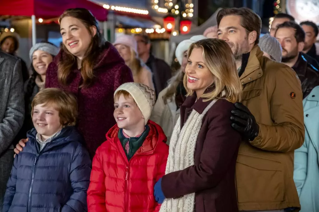 2019 Hallmark Christmas Movies List | Առաջիկա նոր տոնական ֆիլմեր 13995_12