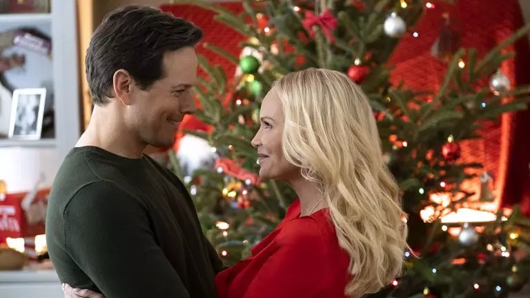 2019 Hallmark Christmas Movies List | Առաջիկա նոր տոնական ֆիլմեր 13995_13