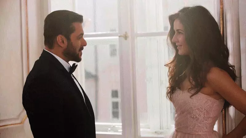 Tiger Zinda Hai Review: Yenə Salman deyil! - The Cinemaholic 14225_2