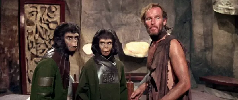 Planet of the Apes (1968) Movie Plot Ending, Timeline: Explained 15026_8