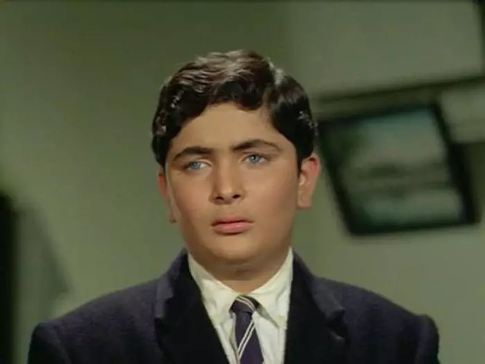 Rishi Kapoor Movies | 15 Qhov Zoo Tshaj Plaws Koj Yuav Tsum Saib - Cinemaholic 15733_6