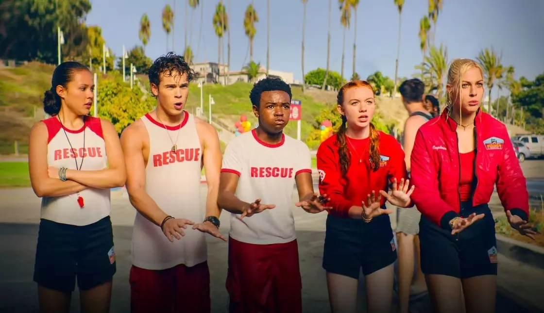 Netflix se Malibu Rescue: The Next Wave Review and Ending Explained 16061_1