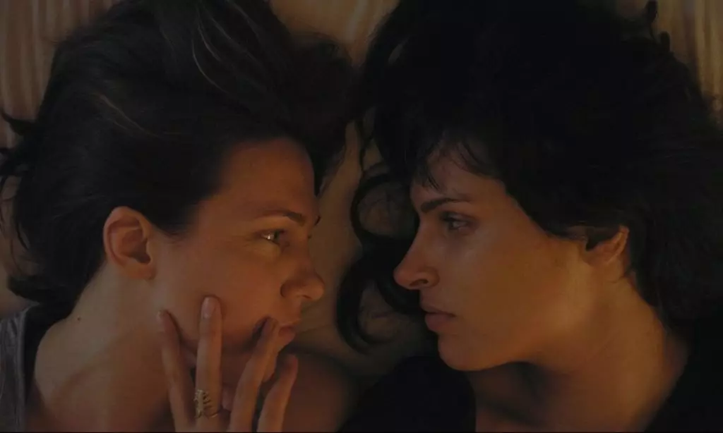 Beste Lesbische Films | 17 Topfilms over lesbiennes - Cinemaholic 184_13