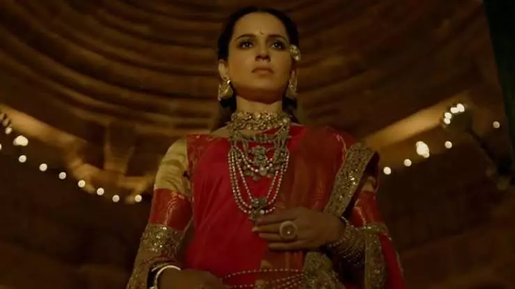 Ata Sili Bollywood o le 2019 | Top 10 Hindi Films o le 2019 1883_1