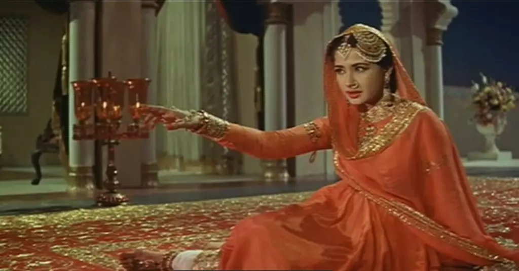 30 Best Women-Centric Bollywood Movies Ever - Cinemaholic 1985_26