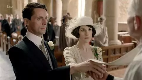 Matthew Goode Afar Carruur ah iyo It