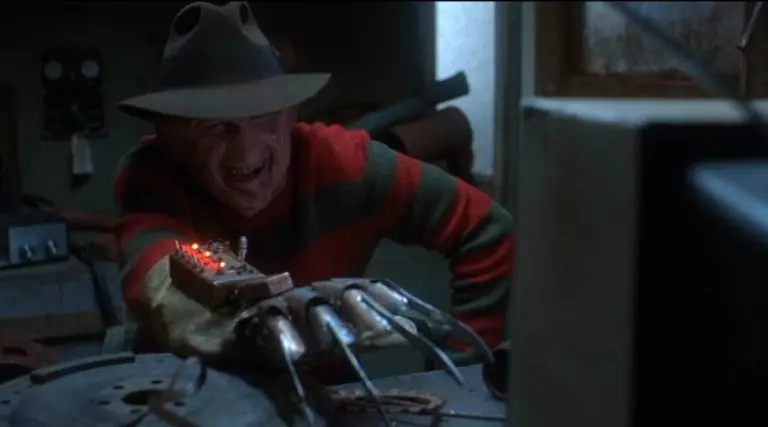 ภาพยนตร์ Freddy Krueger ทั้งหมดเรียงลำดับจากแย่ที่สุดไปหาดีที่สุด 2523_2