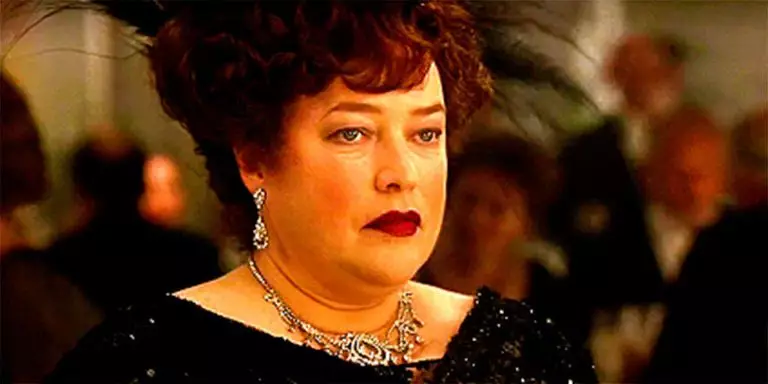 Kathy Bates Movies | 10 Fîlm û Pêşandanên TV yên çêtirîn - The Cinemaholic 2590_3