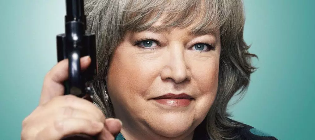 Kathy Bates Movies | Makanema 10 Opambana ndi Makanema apa TV - The Cinemaholic 2590_6