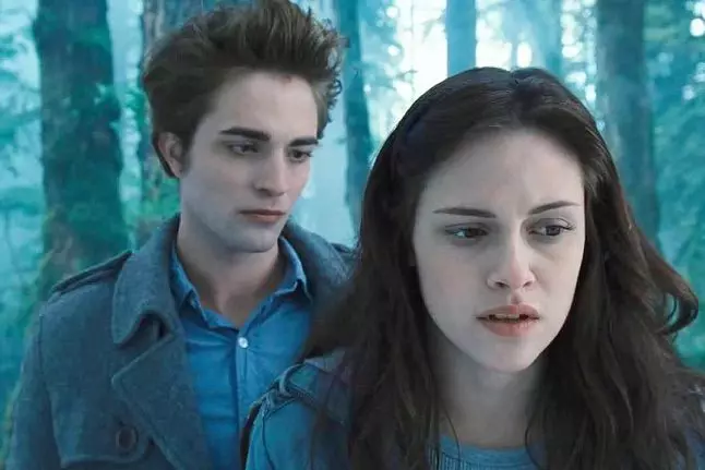 Twilight Midnight Sun Filminin Çıxış Tarixi: Gecəyarısı Günəş filmi olacaqmı? 26245_1