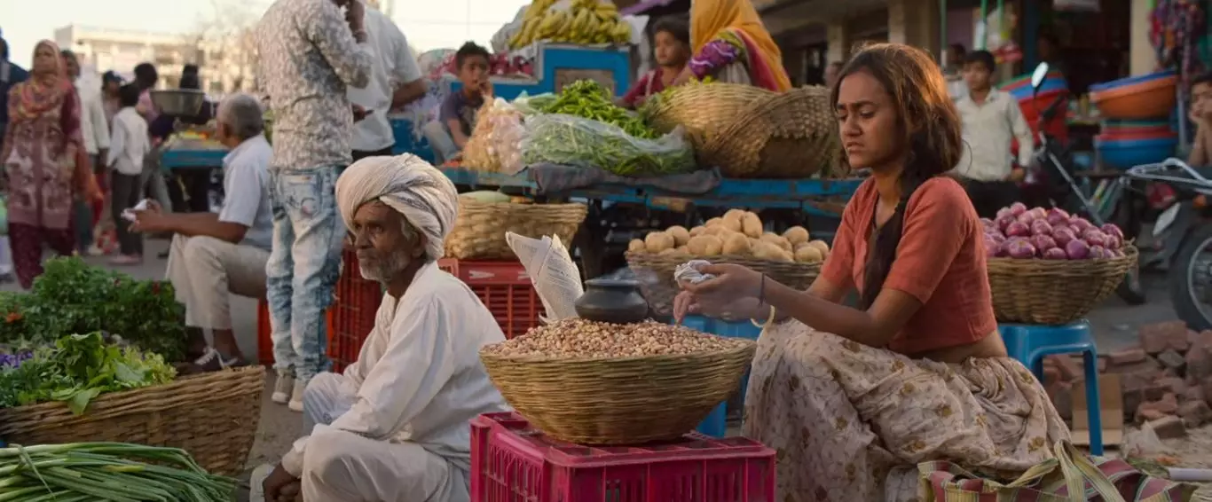 Netflix ನ ಸ್ಕೇಟರ್ ಗರ್ಲ್ ಅಂತ್ಯ, ವಿವರಿಸಲಾಗಿದೆ: ಪ್ರೇರಣಾ ವಿವಾಹವಾಗುತ್ತಾರೆಯೇ? 29052_1