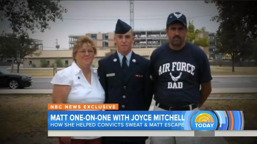 Lyle Mitchell Orain: Non dago gaur Joyce Mitchell-en senarra? Eguneratu 34396_1