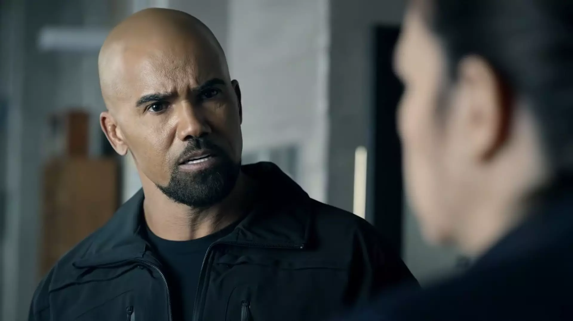 Puas yog Shemar Moore's Hondo Tawm SWAT? Hloov tshiab 39044_1