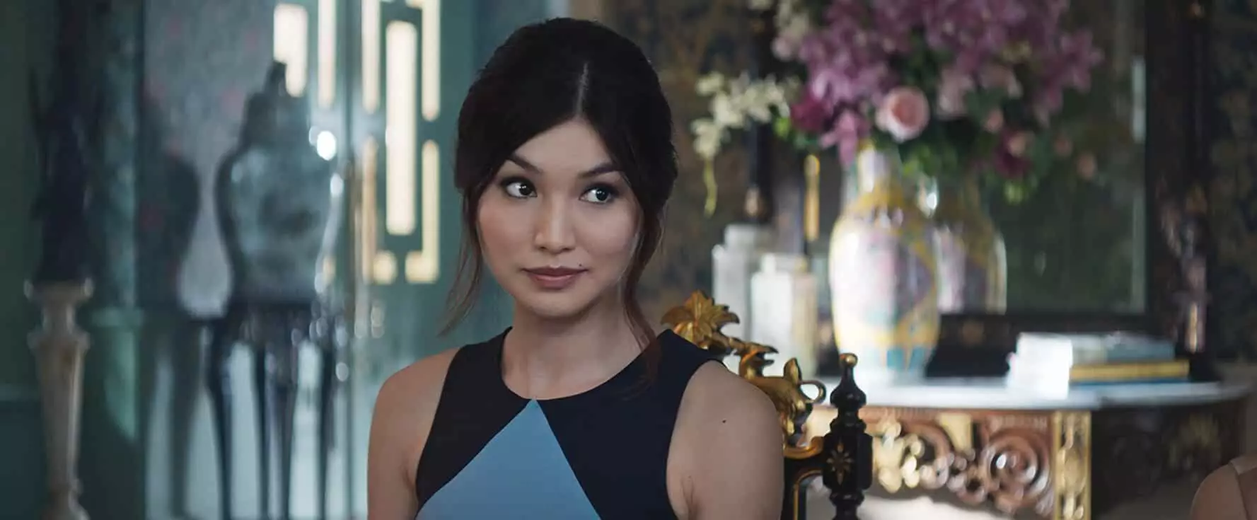 Джемма Чан на кадрі з фільму Crazy Rich Asians (2018)