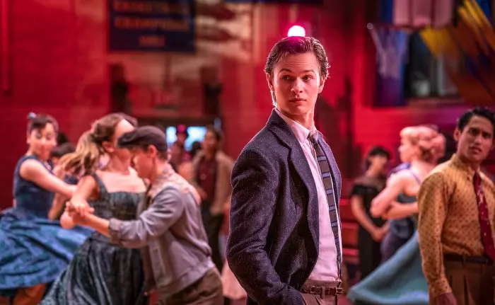 West Side Story Review: Hissiy hikoyaga yangi qarash 436_1