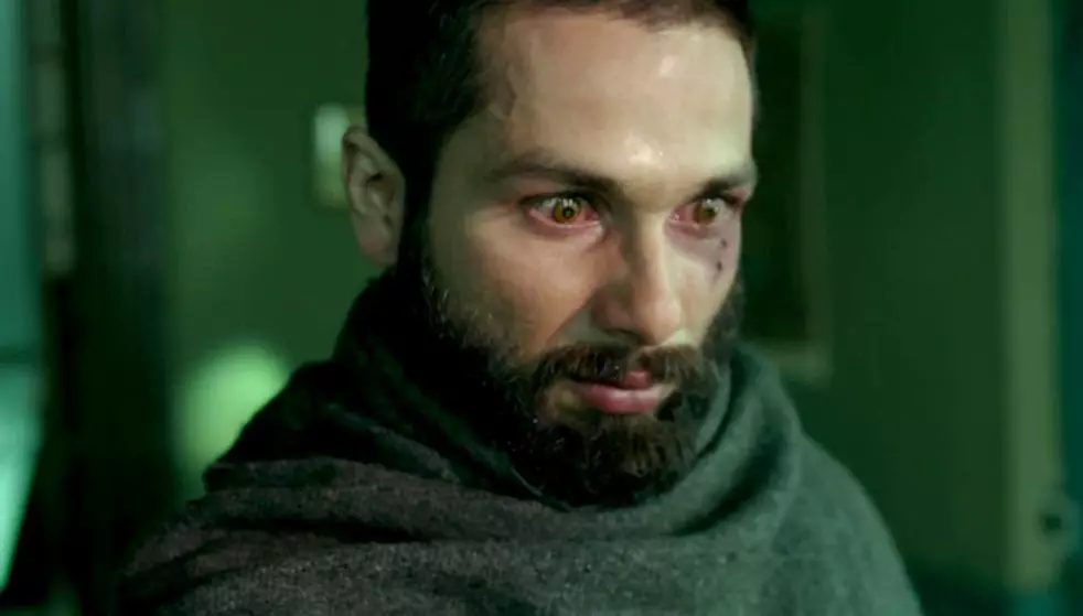 Adolygiad Ffilm : 'Haider' - The Cinemaholic