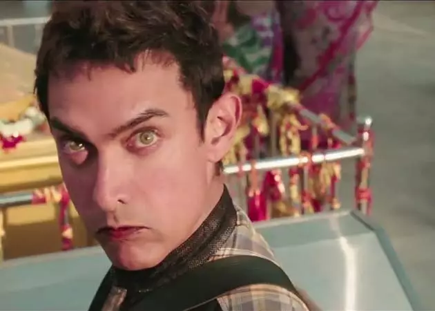 'PK': Konsènan bondye ak lòt absurdite - Cinemaholic la