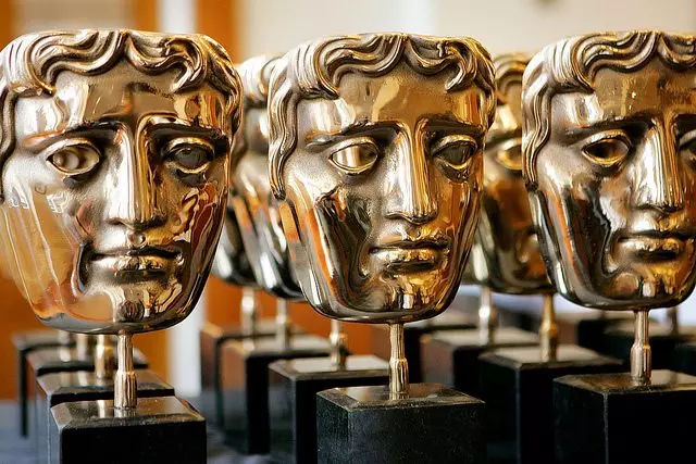 BAFTA-palkinnot: "Boyhood" voitti parhaan elokuvan; 'Grand Budapest' johtaa 5:llä