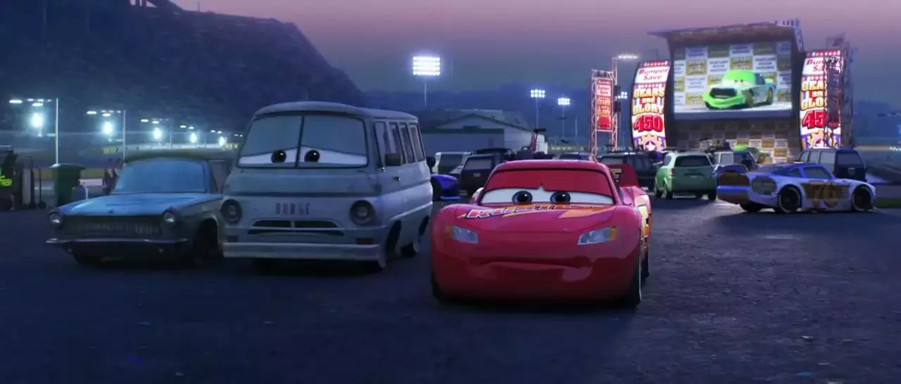 Rexne: 'Cars 3' Ji Baştirînên Disney Dûr e; Ew jî Ne Xirab e - The Cinemaholic 5009_3