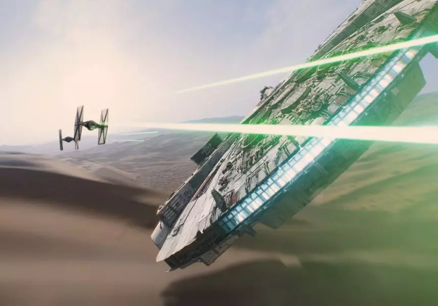 'Star Wars: The Force Awakens' dia namaky ny rakitsoratry ny Box-Office amin'ny faran'ny herinandro rehetra