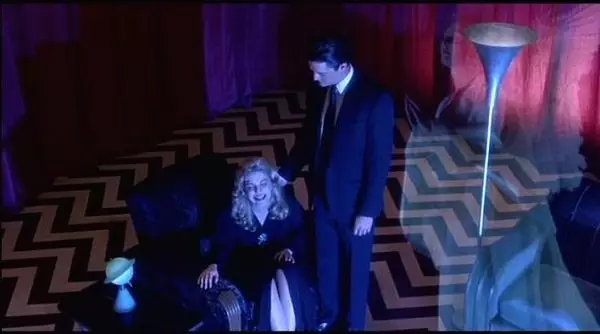 فيلم Twin Peaks ينتهي ، أوضح - Cinemaholic 5972_4