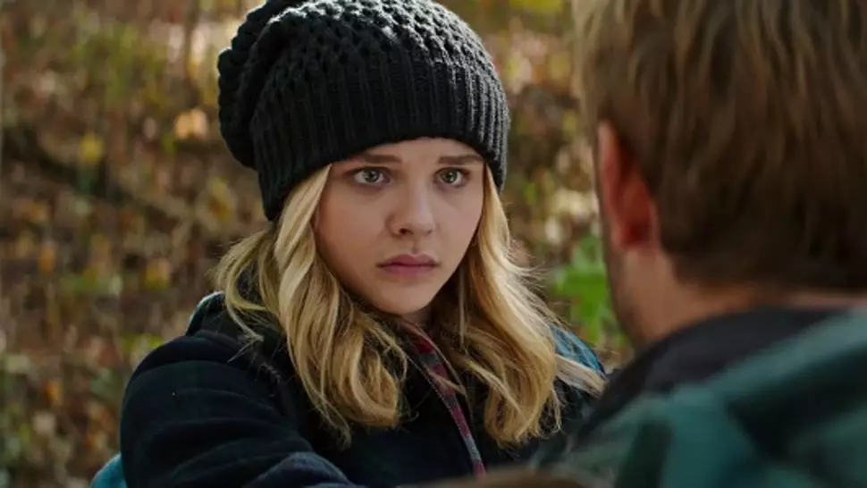 Chloe Grace Moretz Filime nshya: Filime zizaza (2019, 2020) 6425_6