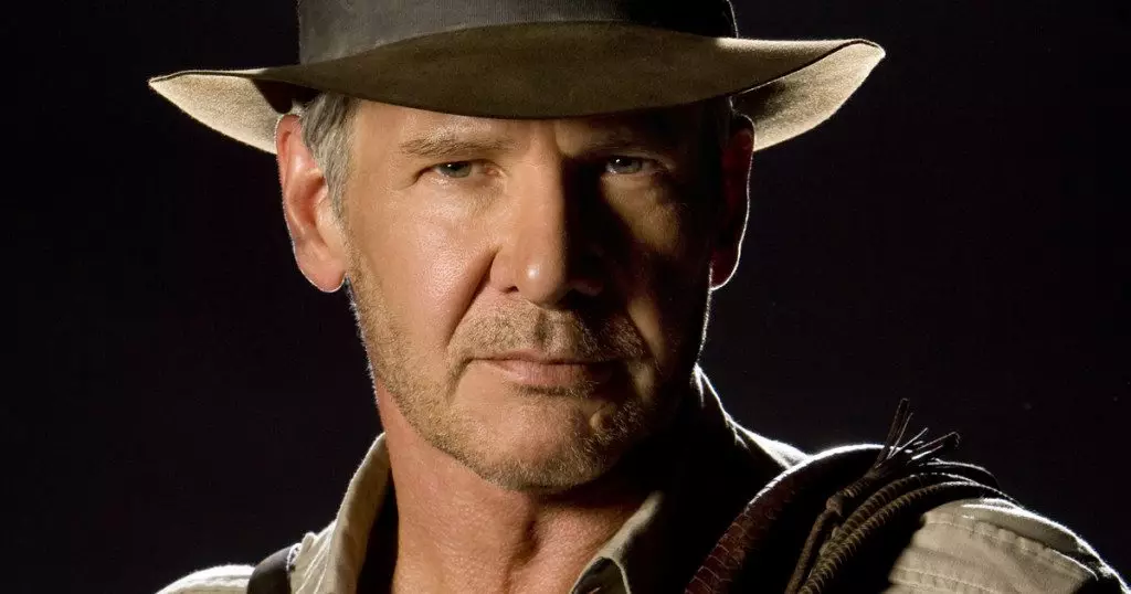 Tá Steven Spielberg ag Athbheochan Indiana Jones. An Cinneadh Maith é dáiríre?