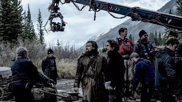 12 Ritratti tal-Għaġeb minn wara l-kwinti Minn 'The Revenant' - The Cinemaholic 678_7