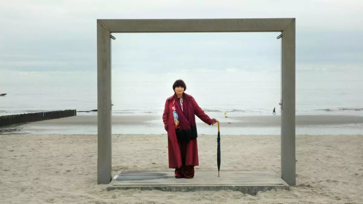 Poster chính thức của Cannes: In Memory of Agnès Varda - The Cinemaholic