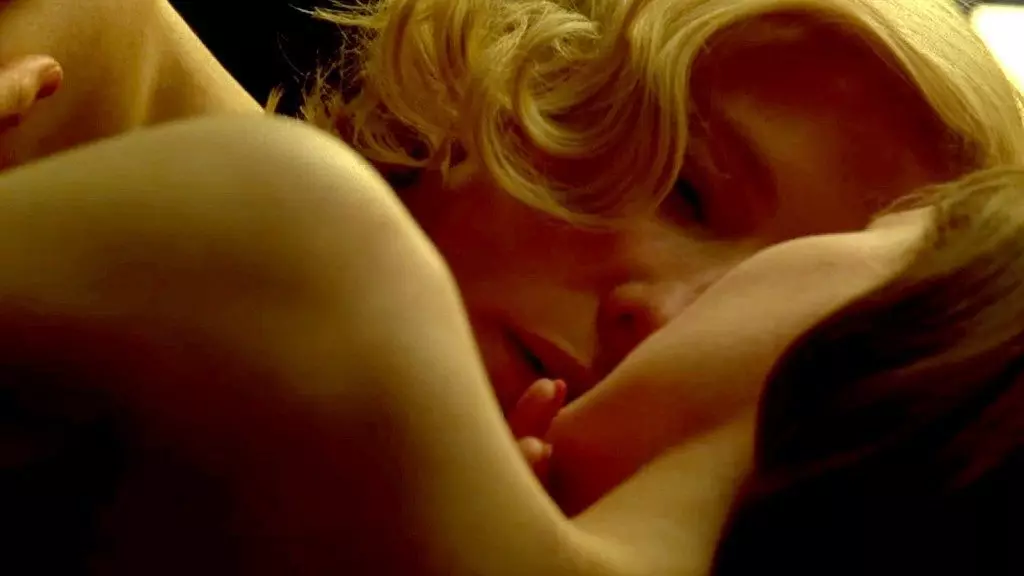 15 Yakanyanya Sensual / Steamy Movie Scenes Ever - Cinemaholic 703_11