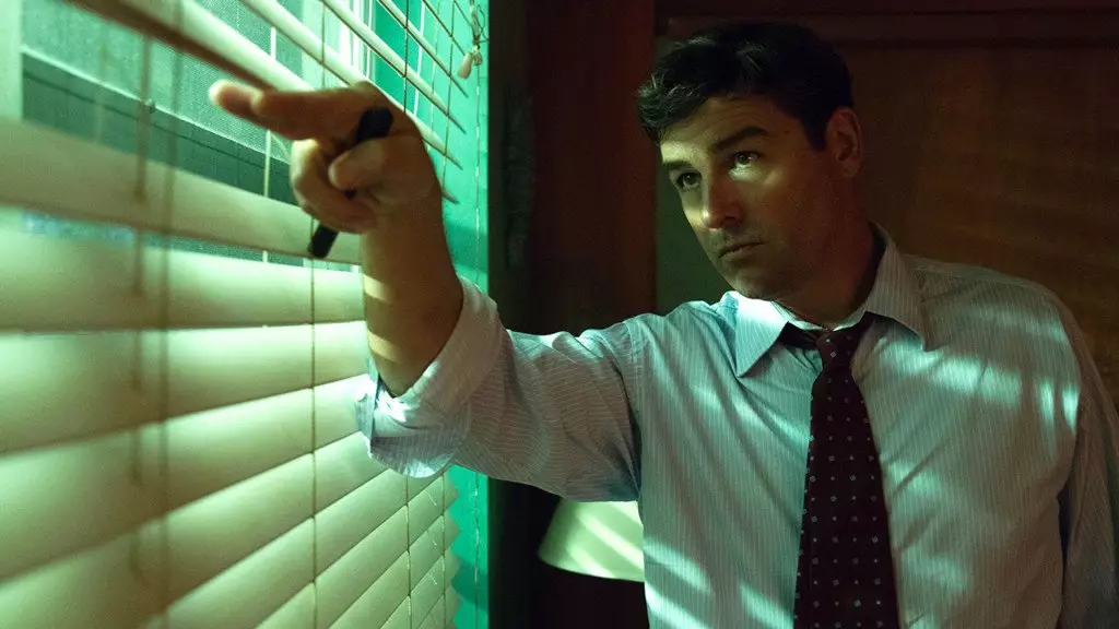 Ihe nkiri / ihe nkiri TV ọhụrụ Kyle Chandler na-abịa (2019, 2020) 7332_1