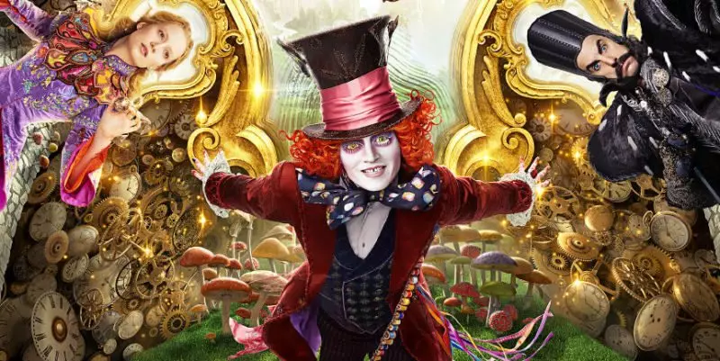 Umsögn: „Alice Through the Looking Glass“ er hörmung frá upphafi til enda