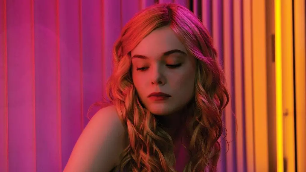 Anmeldelse: 'The Neon Demon' er Nicolas Winding Refns 'Mulholland Dr.'