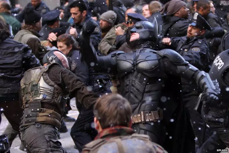 Po'o Fa'asilisili ea le Dark Knight Rises? Fa'amatala - The Cinemaholic 8007_4