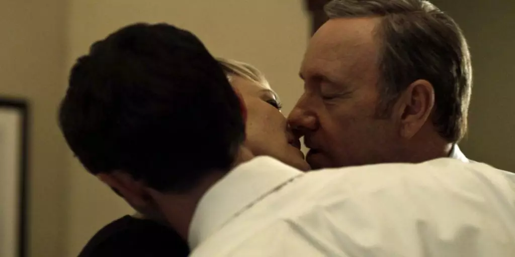 Alle House of Cards-sexscener, rangert fra verst til best - kinoholic