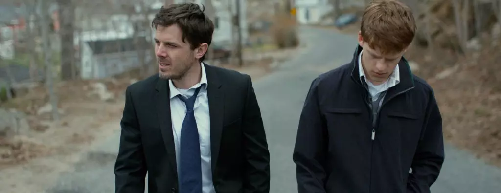 Final de la trama de la película Manchester by the Sea, explicado - The Cinemaholic 920_25