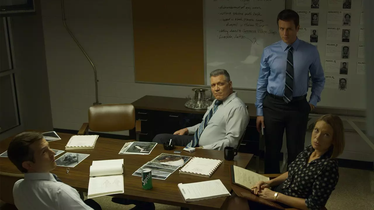 Recapitulação / Revisão do Episódio 9 da 2ª Temporada de Mindhunter - Cinemaholic